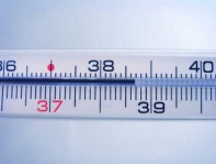 fiebre termometro | Somos Pacientes